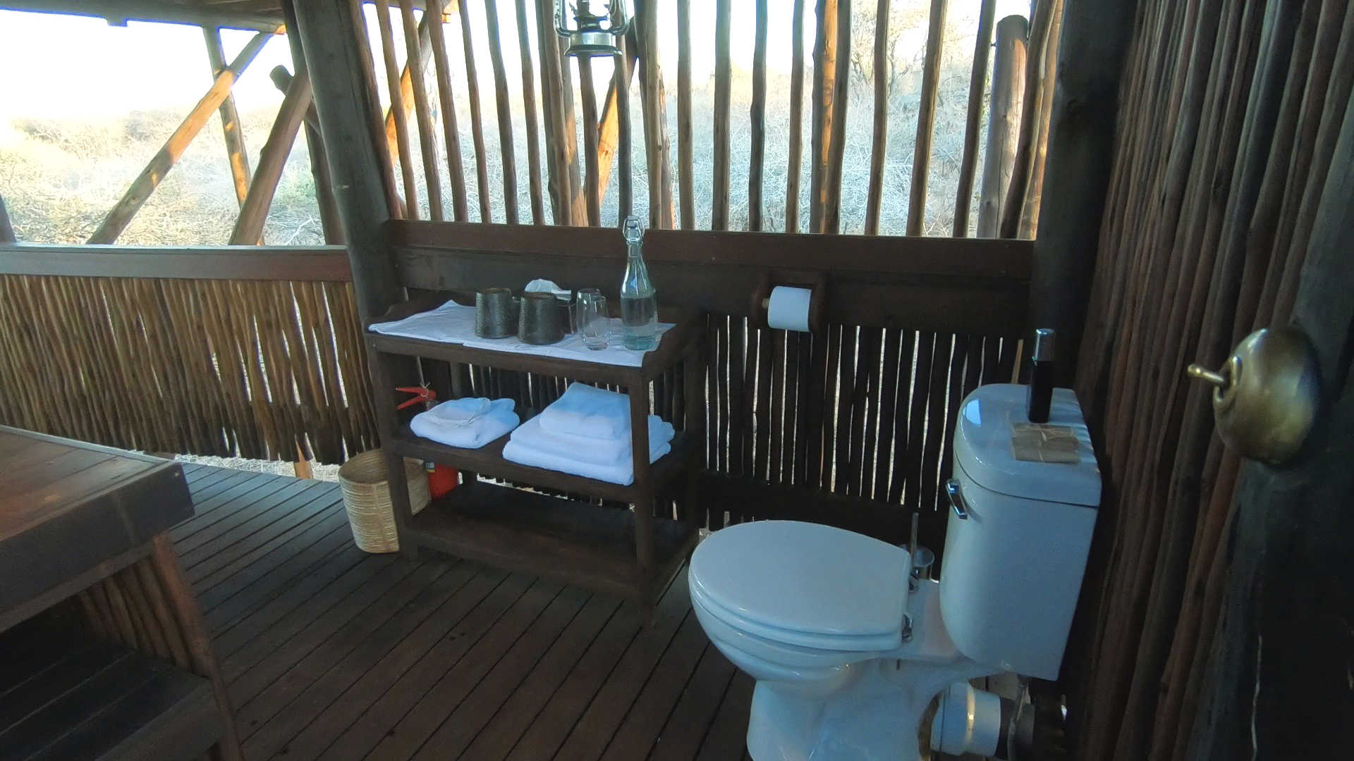 CHALKLEY TREEHOUSE: No walls. No roof. Just a starlit sky. On your ...